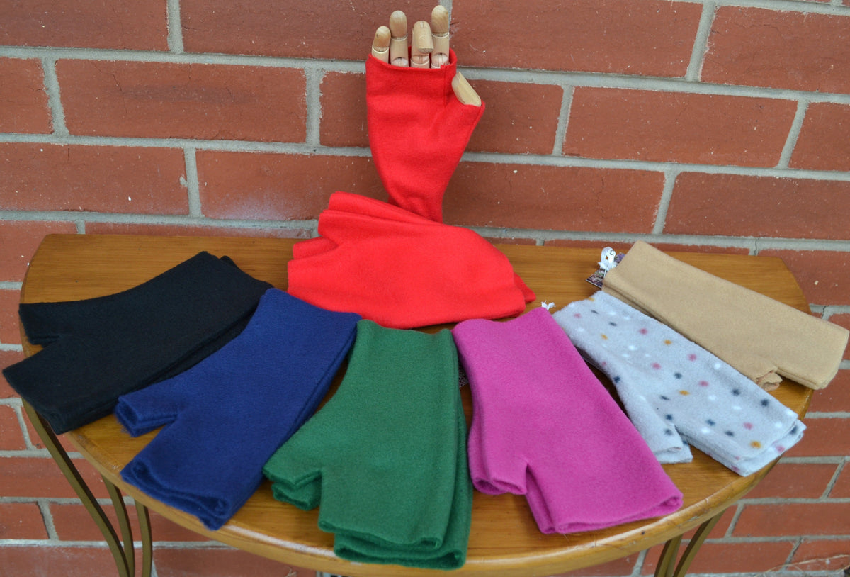 Bags, Scarves, Hats and Accessories – Berserk World